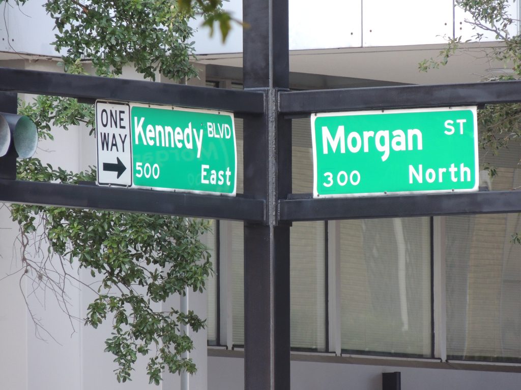 City workers union in Tampa overwhelmingly approves new contract in a ...