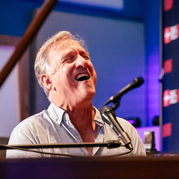 WMNF | Ellis Paul - Folk/Americana - WMNF