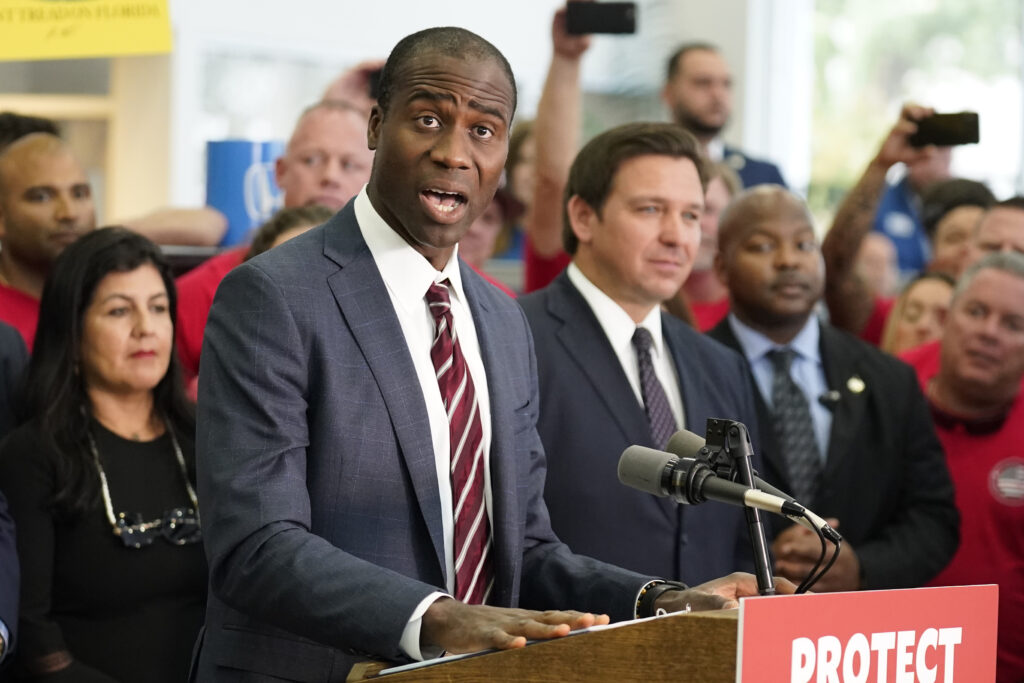 Ladapo to continue as Florida Surgeon General - WMNF 88.5 FM