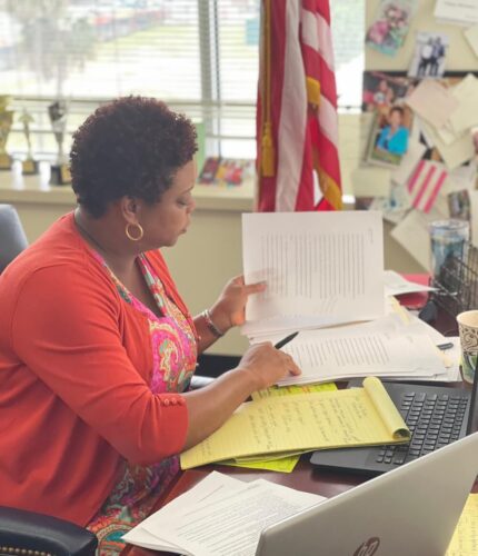 Are probiotics a key to slow spread of Florida's devastating coral ...